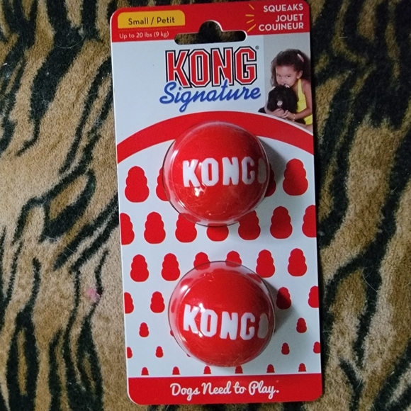 Kong | Dog | Kong Dog Signature Red Squeaky Kong Balls 2 Pack Small Ea ...